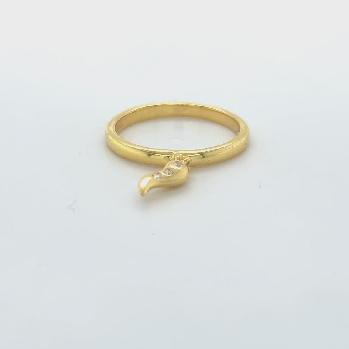 Sparkling Chilli Ring – Sue Sensi